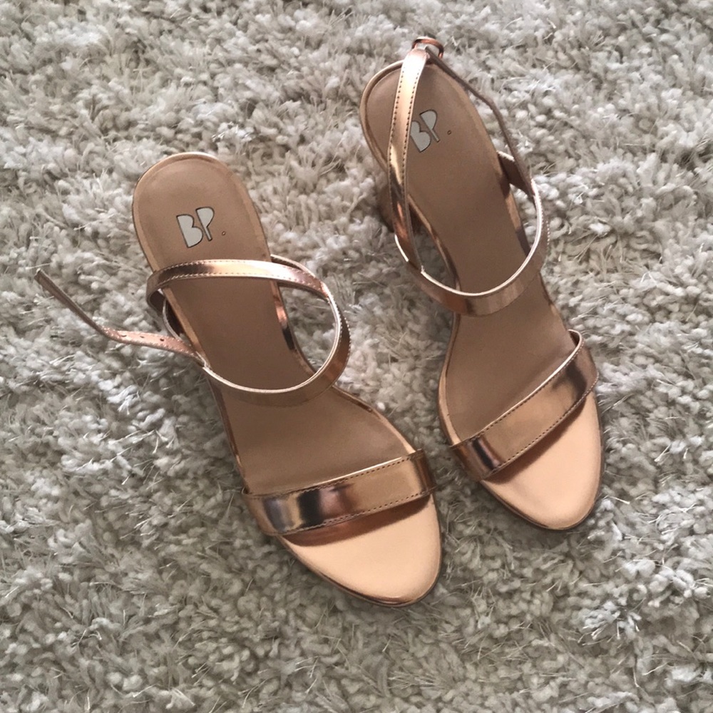 New! Bp Rose Gold Block Heel - Gem